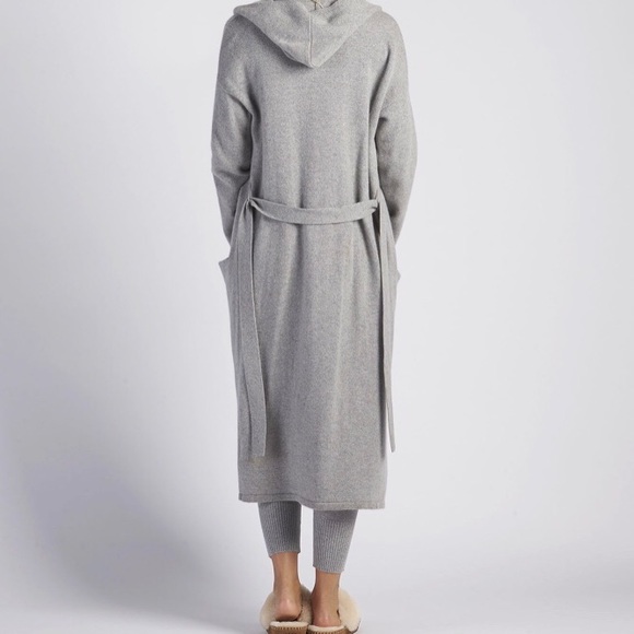 UGG | Intimates & Sleepwear | Nwot 498 Ugg Evie Cashmere Sweater Robe ...